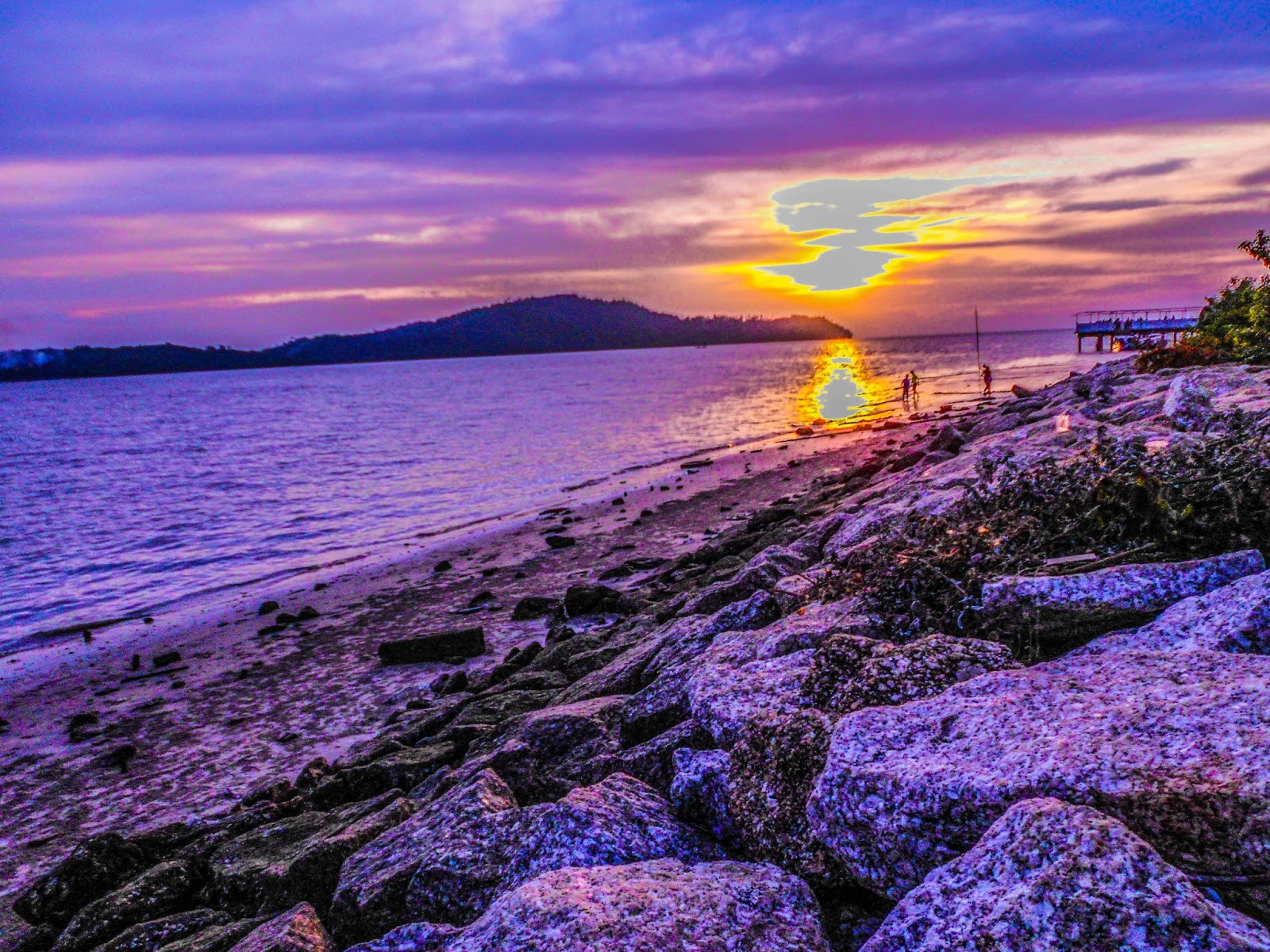 Budak Letrik: Ada apa di Tanjung Dawai & Pantai Merdeka?