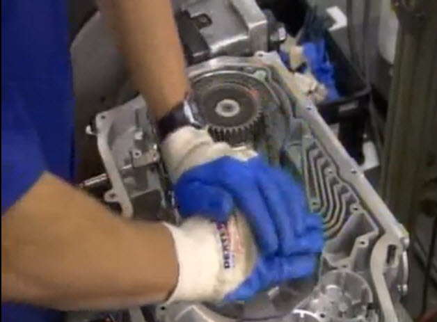 ขั้นตอนการผลิตเกียร์ออโต้ How it's made Automatic transmission ...