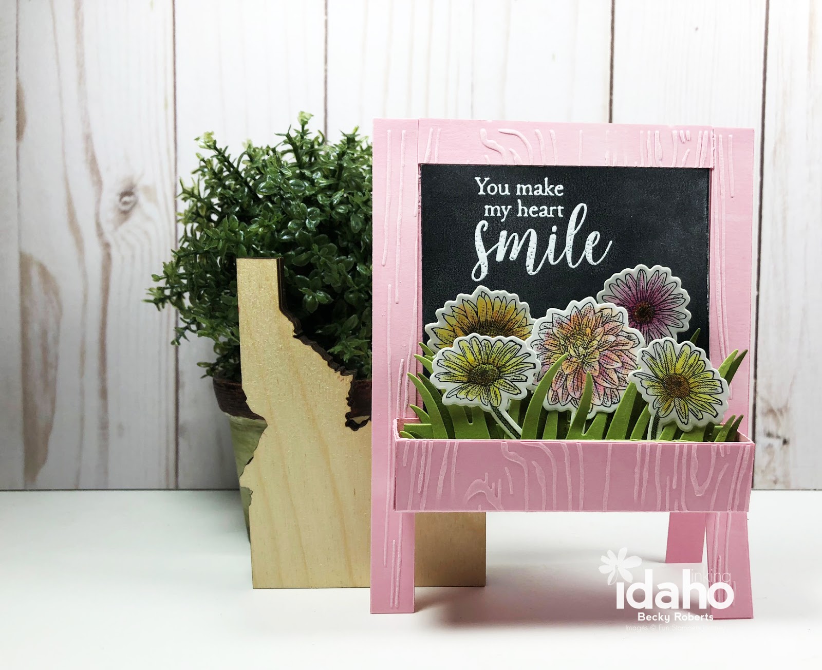 Inking Idaho: August Coach Collective - Shaped Cards is a WOW!