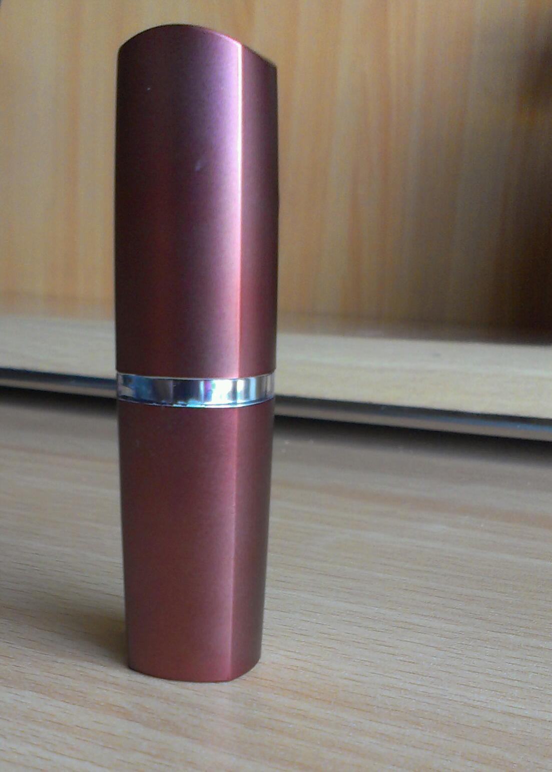 cosmochicks: MAYBELLINE color sensational moisture extreme lip color ...