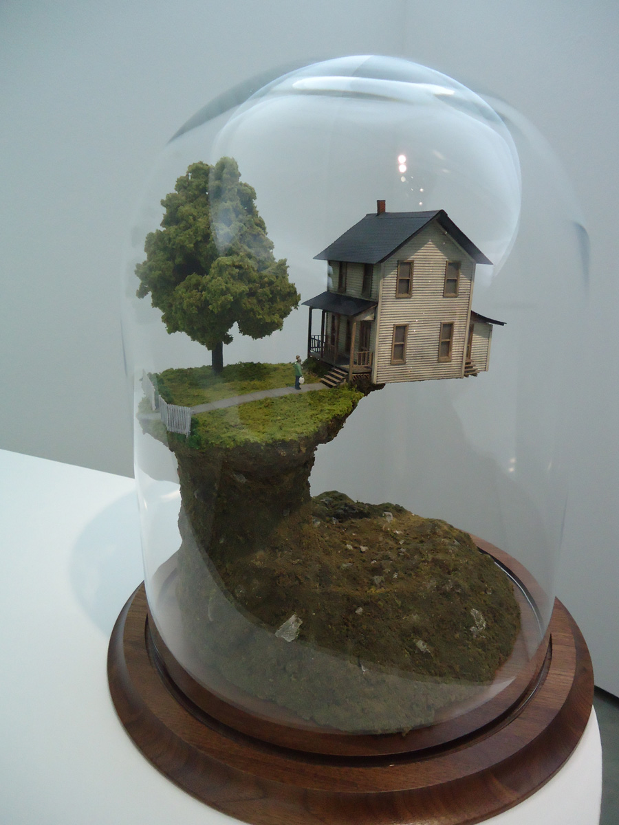 MASSIVE VOODOO: How to... Display Miniatures professionally?