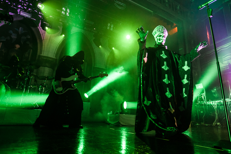 Ghost Español Latino