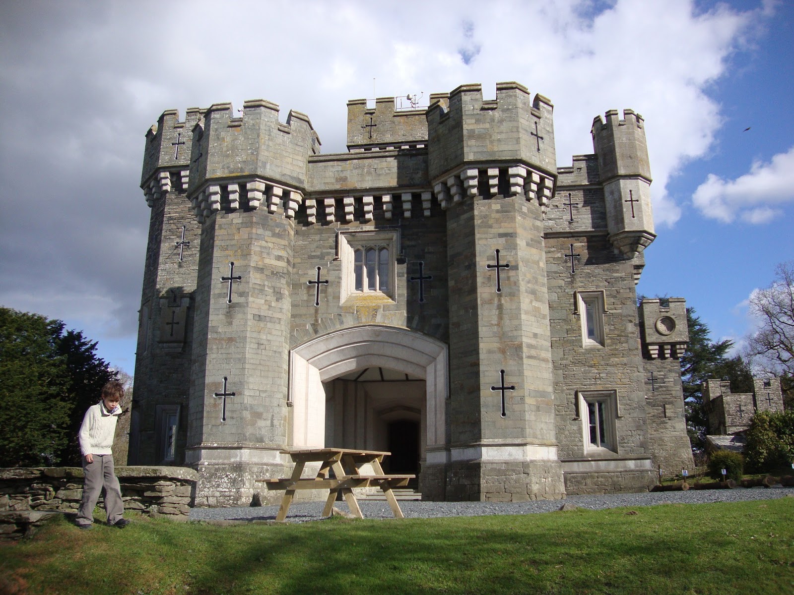 Podheim: Wray Castle