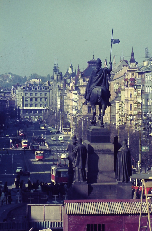 Prague More Than 45 Years Ago – 55 Stunning Color Photos of the Czech ...