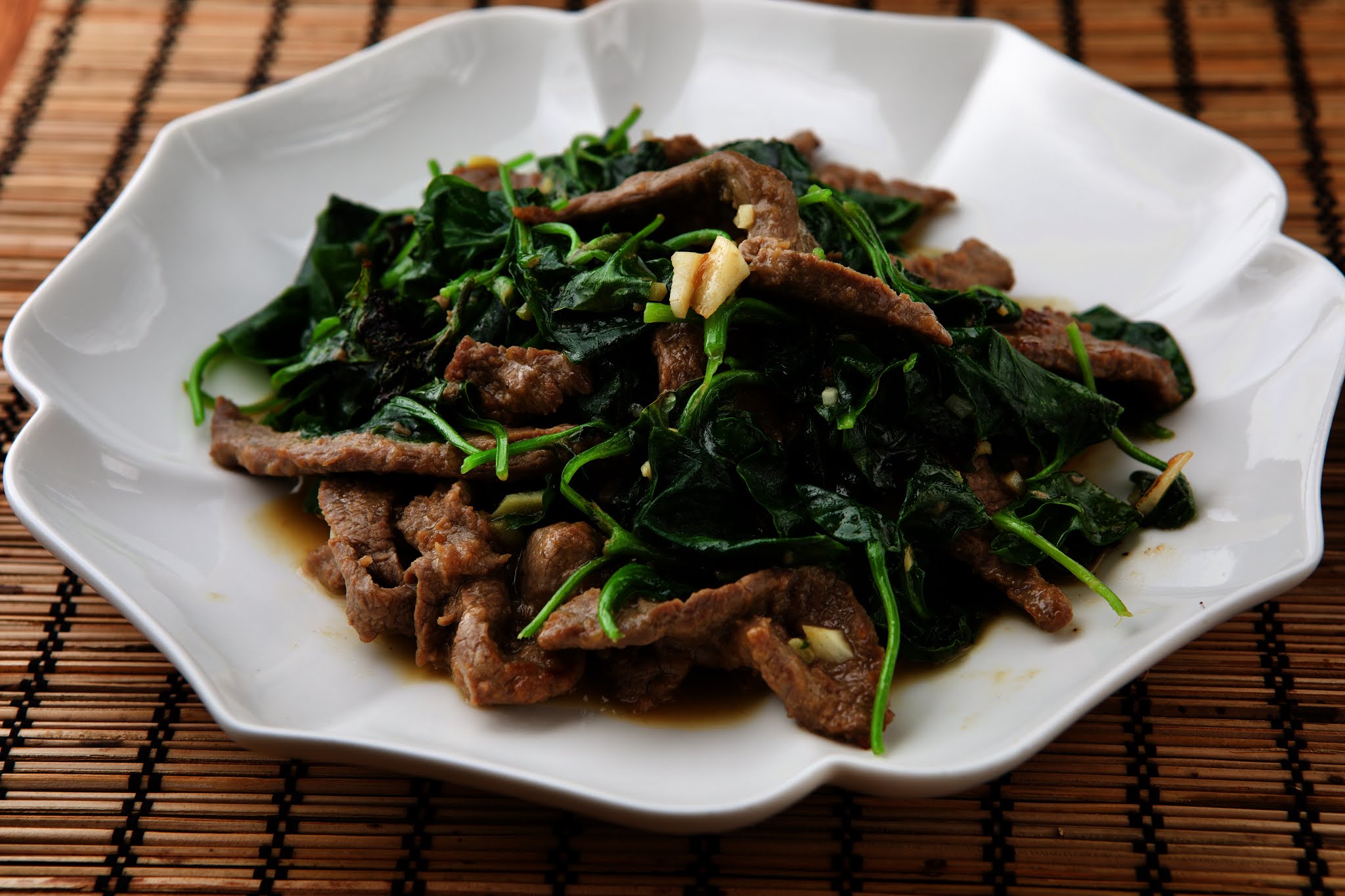 OISHII!: Beef with Brazilian Spinach