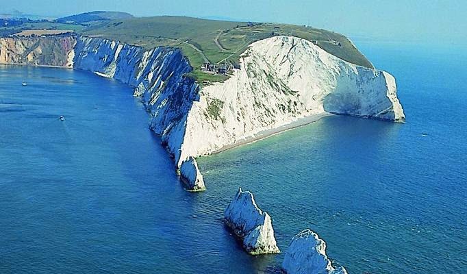 Shortwave Central: The Radio Story on the Isle of Wight