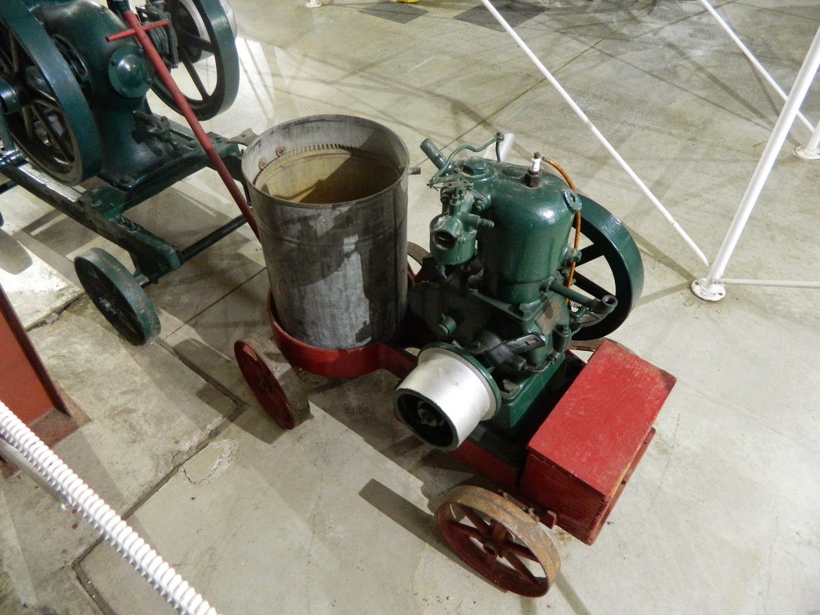Stuhr Museum of the Prairie Pioneer's Engines: c. 1910s Cushman Type C ...