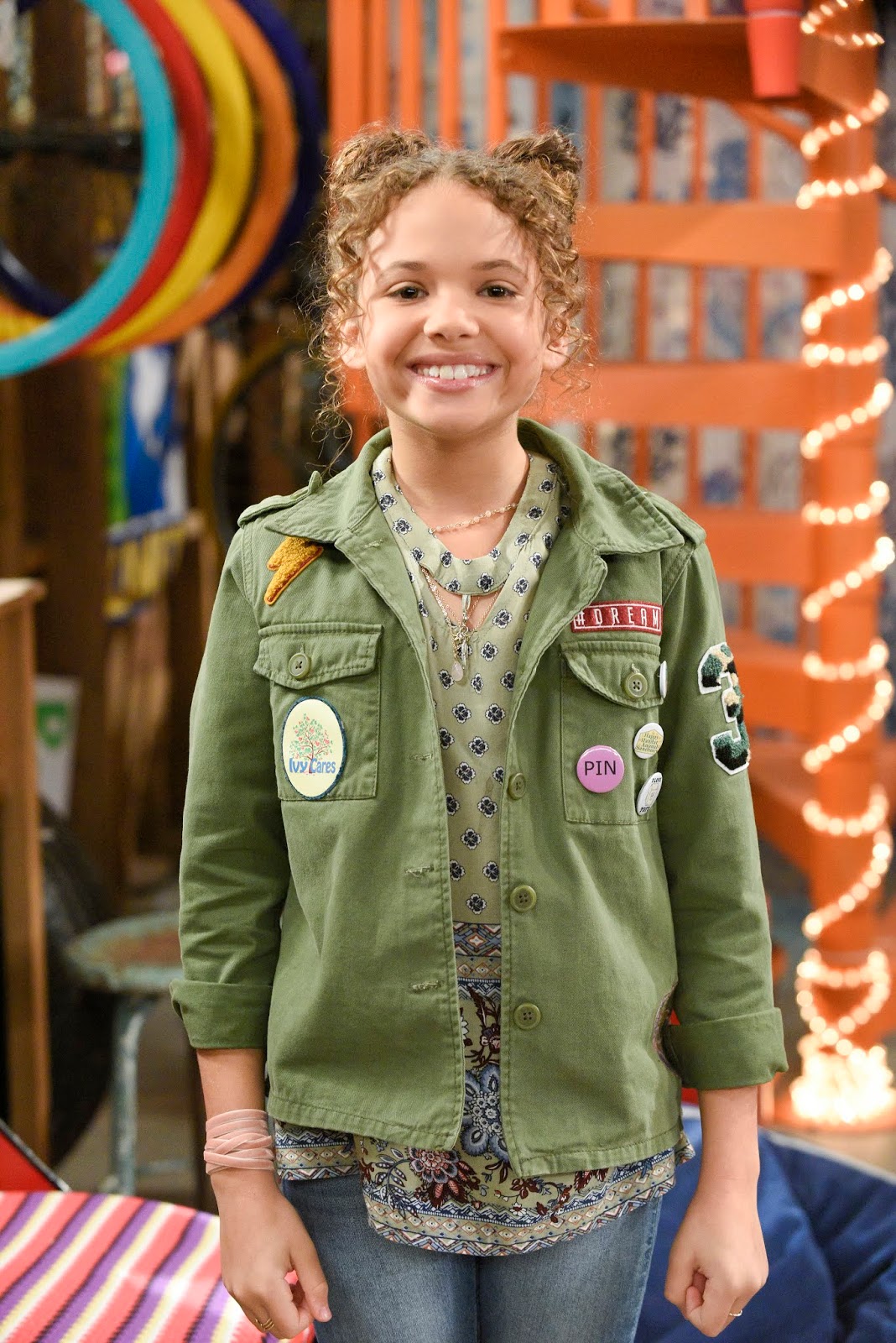 NickALive!: Nickelodeon USA Premieres 'Cousins For Life'