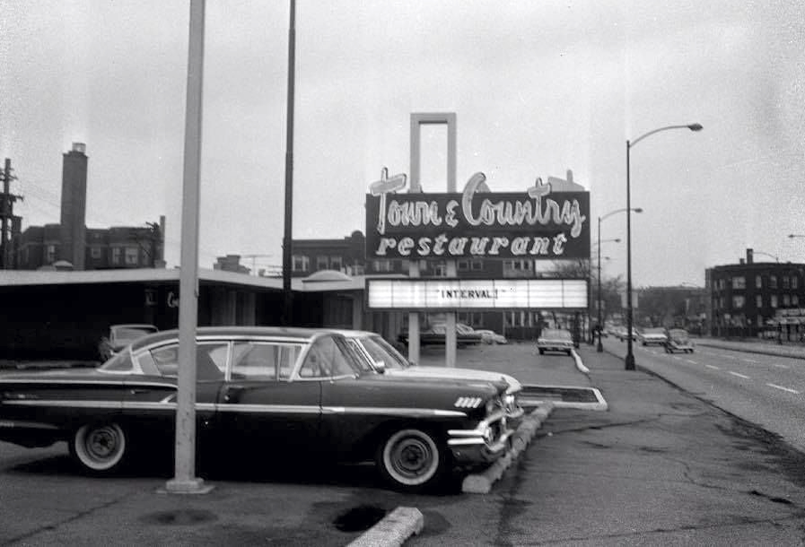 The Digital Research Library of Illinois History Journal™ : The History ...