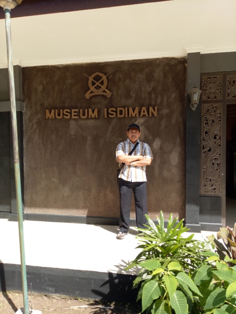 MUDAH BELAJAR IPS SMP : MONUMEN PALAGAN AMBARAWA & MUSEUM ISDIMAN