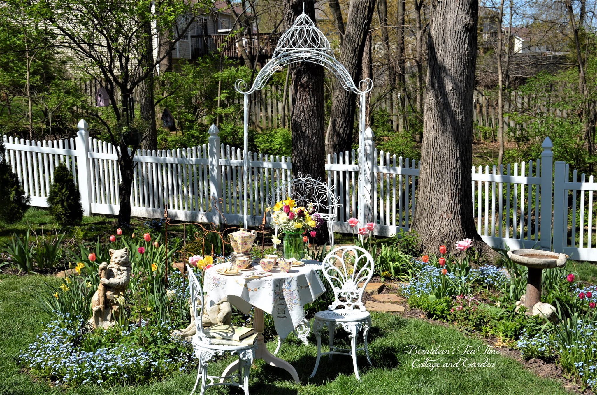 Bernideen's Tea Time, Cottage and Garden: FIRST "TEA IN THE GARDEN" for ...
