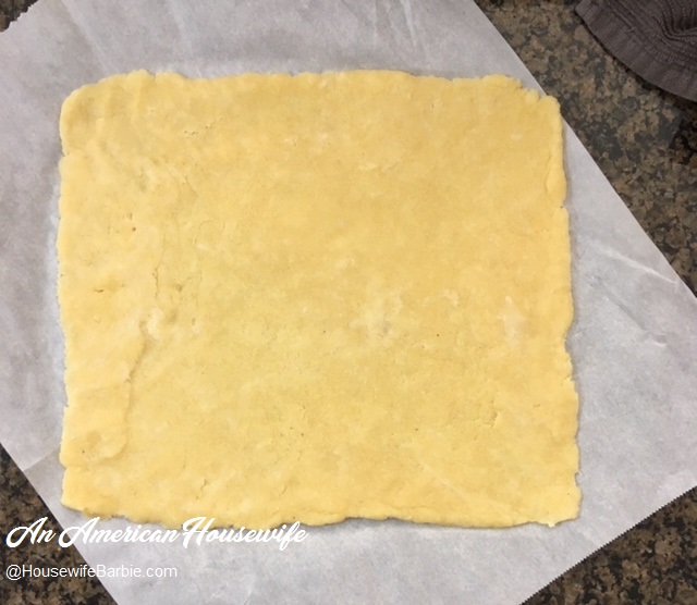 An American Housewife: Low Carb Spinach and Cheese Calizza - Pizza ...