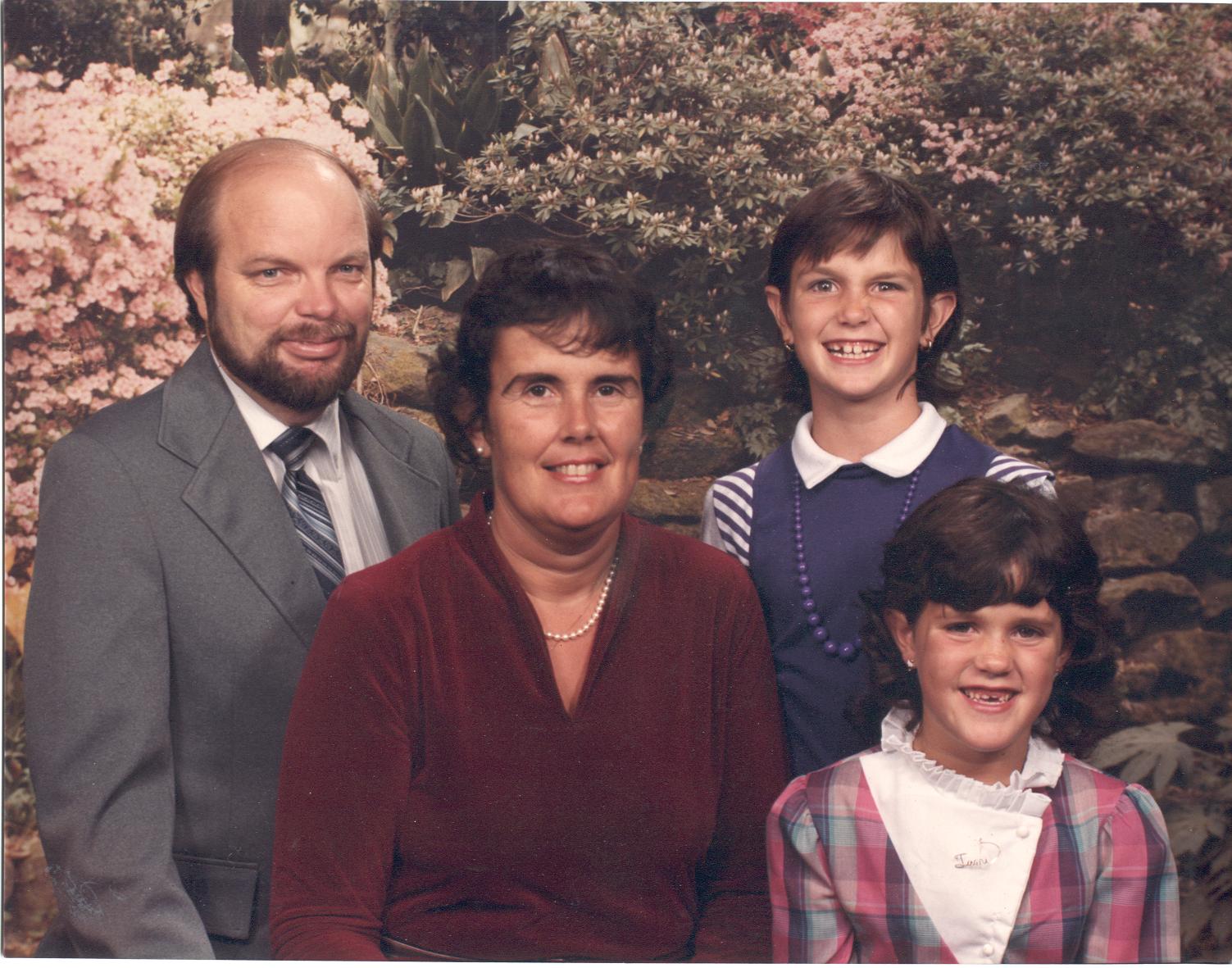 Genea-Musings: Our Family in 1981 -- Post 594 of (Not So) Wordless ...