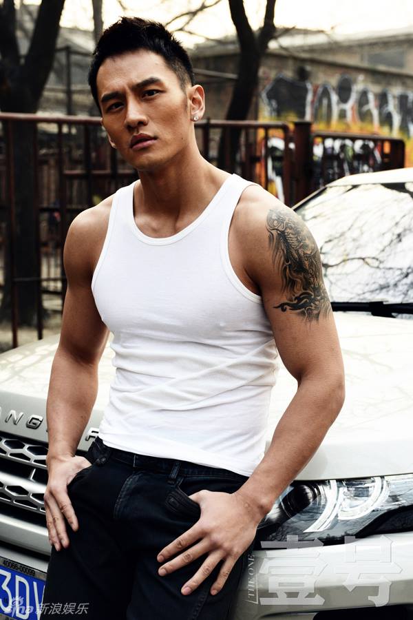 Hunks in Pictures: Chinese Model Gu Ming