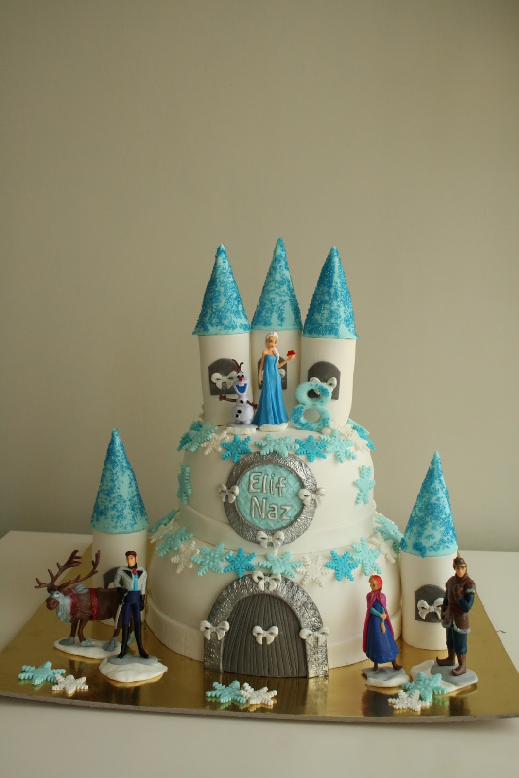 Niluferscakeshop: ELSA PASTA (FROZEN CAKE)