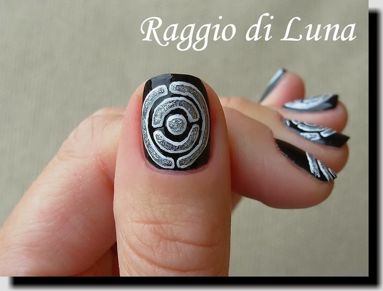 Raggio di Luna Nails: Labyrinth