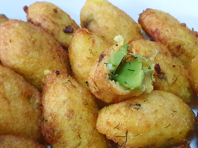 Maryam's Culinary Wonders: 1529. Kubba Halab with Bagilla stuffing