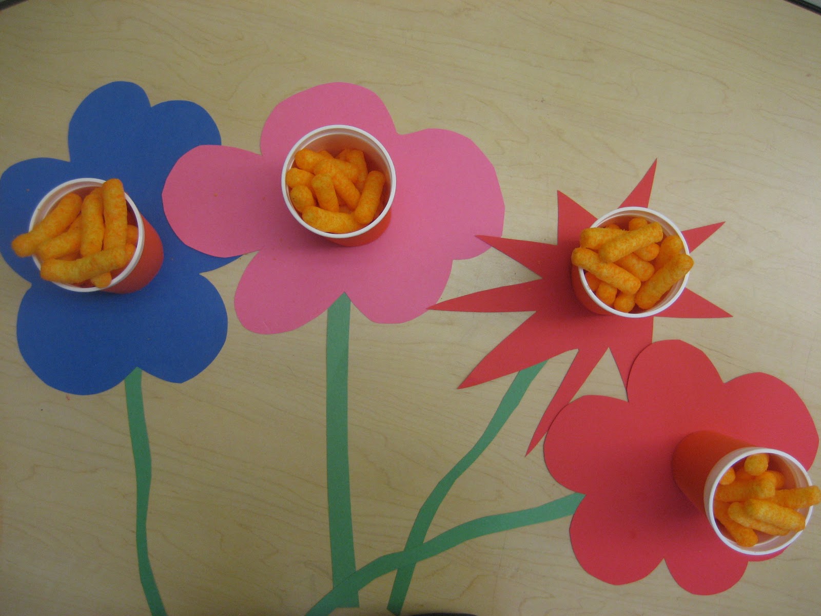 Curious Firsties: Busy Bees and FREEBIE