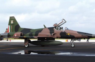 Con las alas en mi pecho: AVIÓN NORTHROP F-5