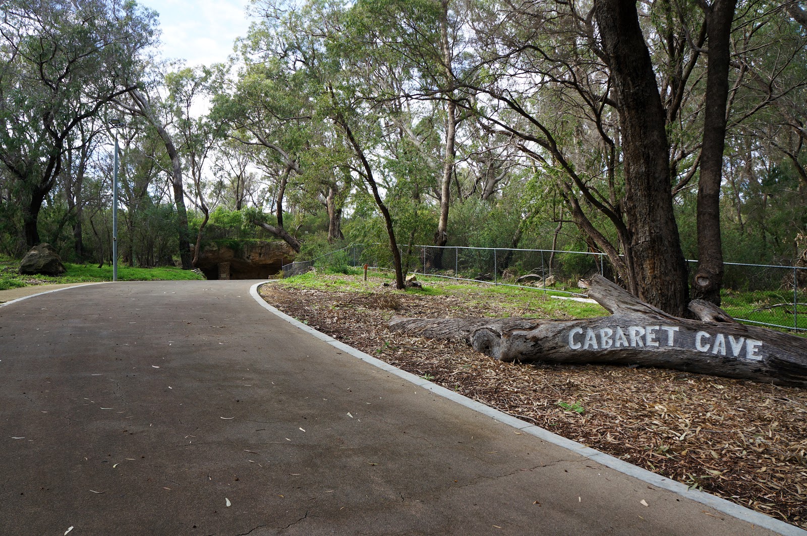 Ghost House Walk Trail (Yanchep National Park) ~ The Long Way's Better