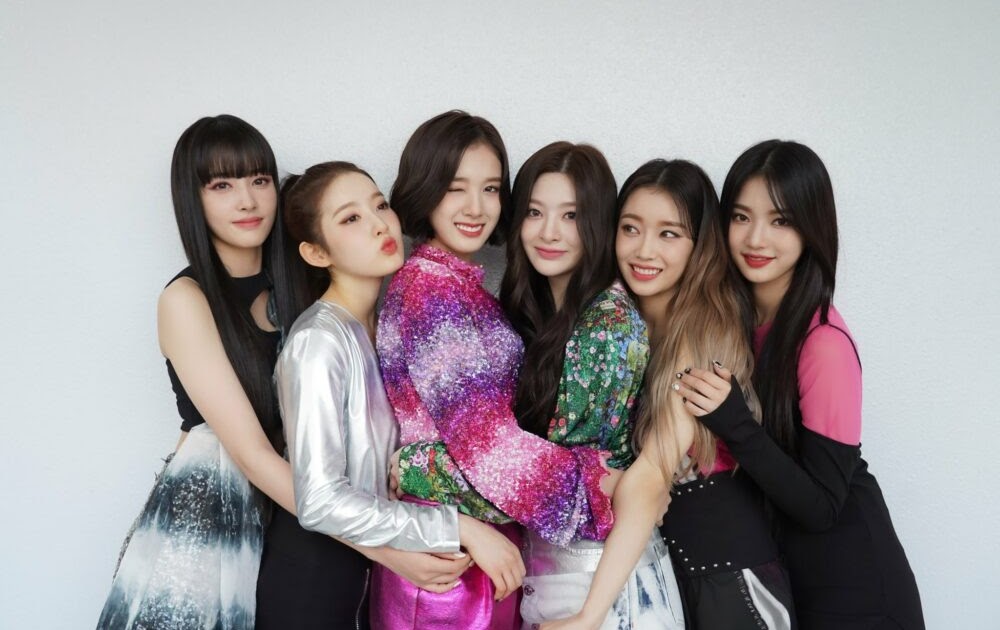 Se reporta que STAYC se prepara para su regreso y ya han terminado la ...