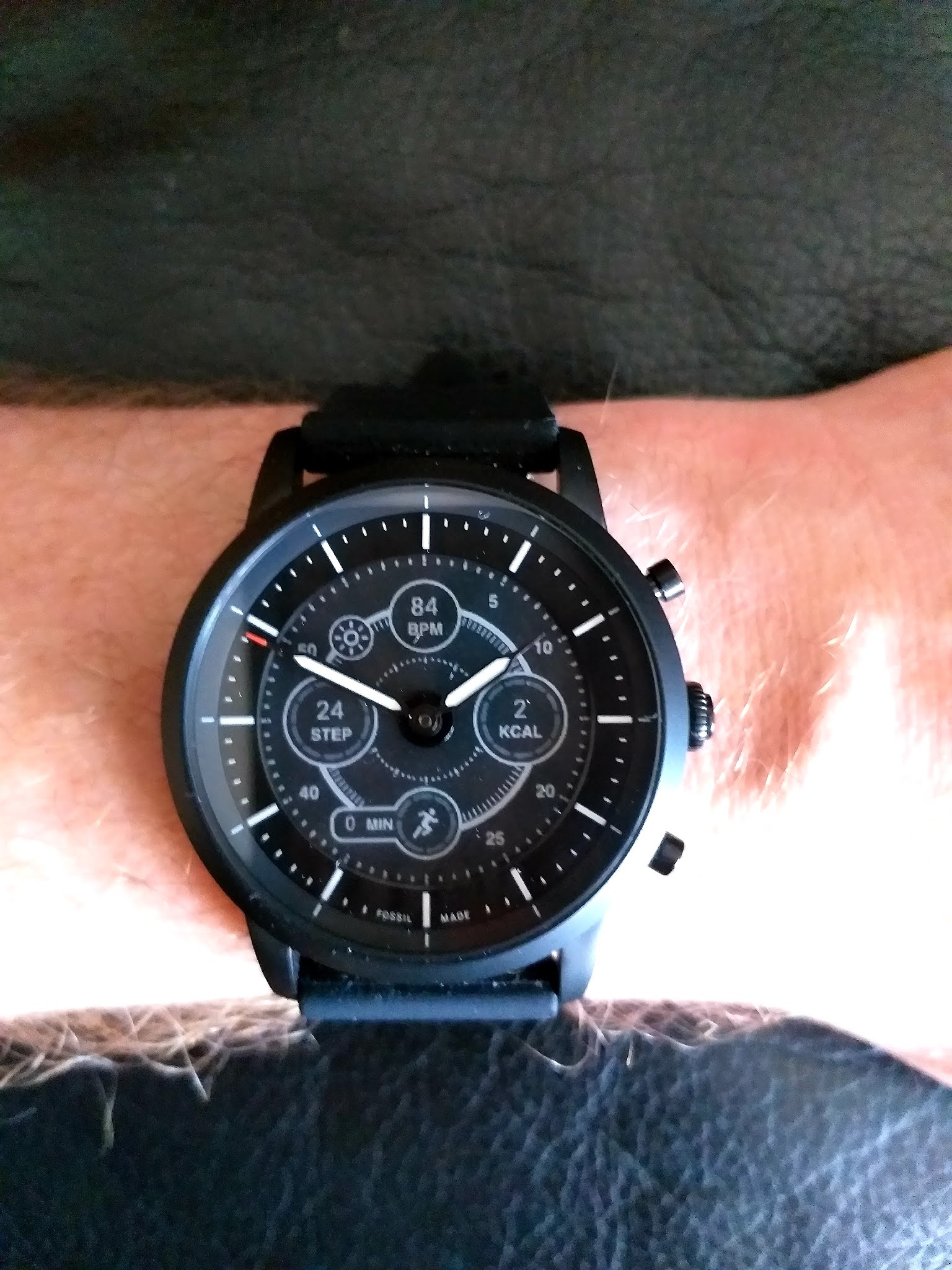 Julani - time to test: FOSSIL HYBRID HR SMARTWATCH FTW7010