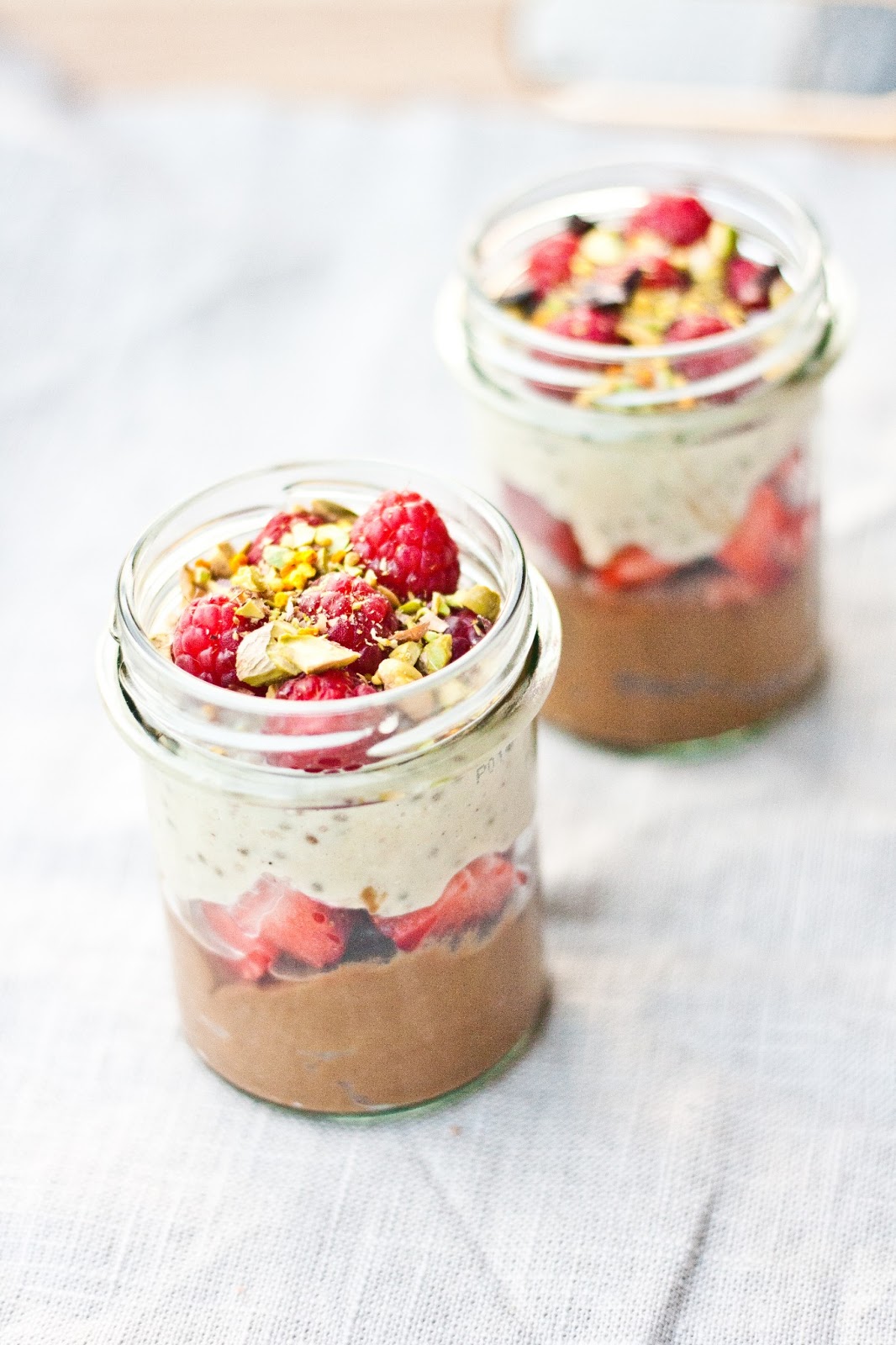Raw chocolate-vanilla parfait with berries - Mrs. Chicory