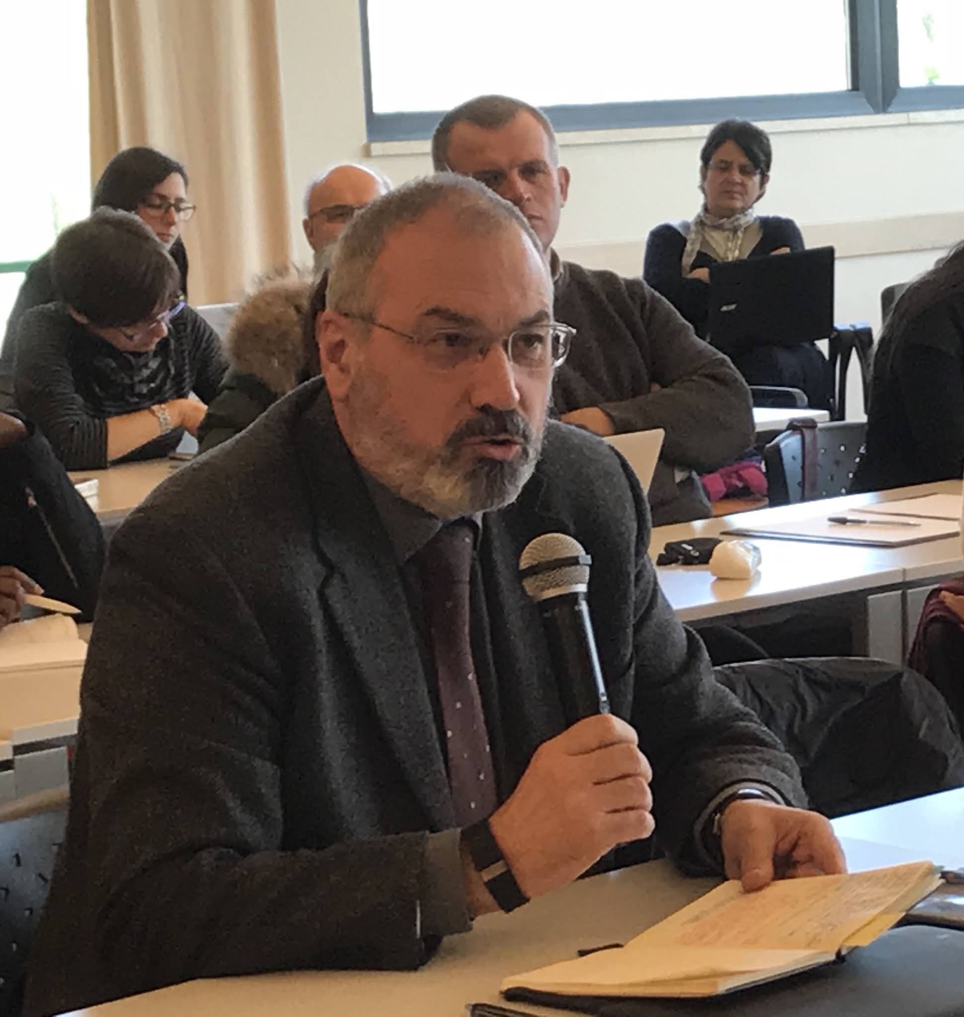 In dialogo con Antonio Maria Baggio su "ideologia, ideali, idee", tre ...