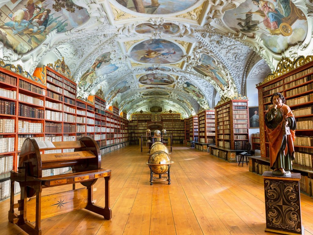 Top 10 Amazing Libraries Of 2016 - KNOWLEDGE TONIGHT