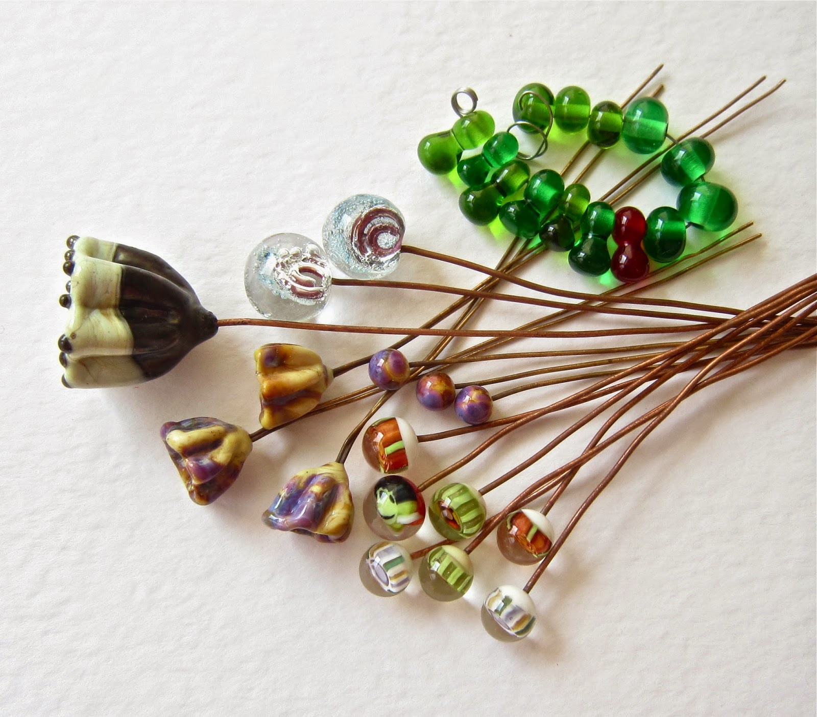 The Gossiping Goddess: All About the Beads...