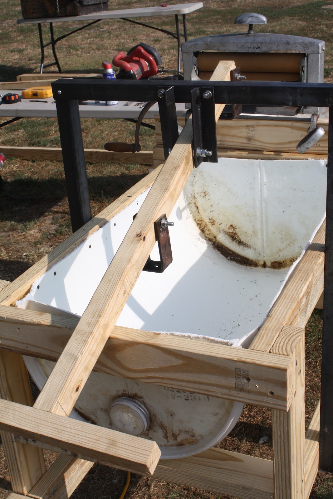Modern Day Redneck: Hand Powdered Washing Machine