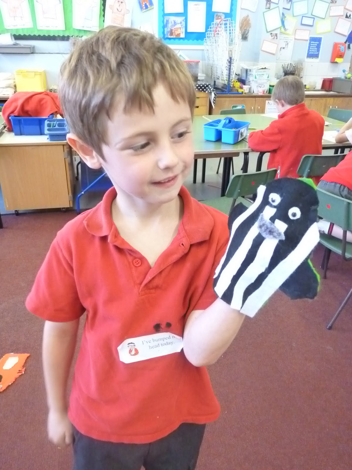 Welcome to the 2/1 classes!: Perfect puppets