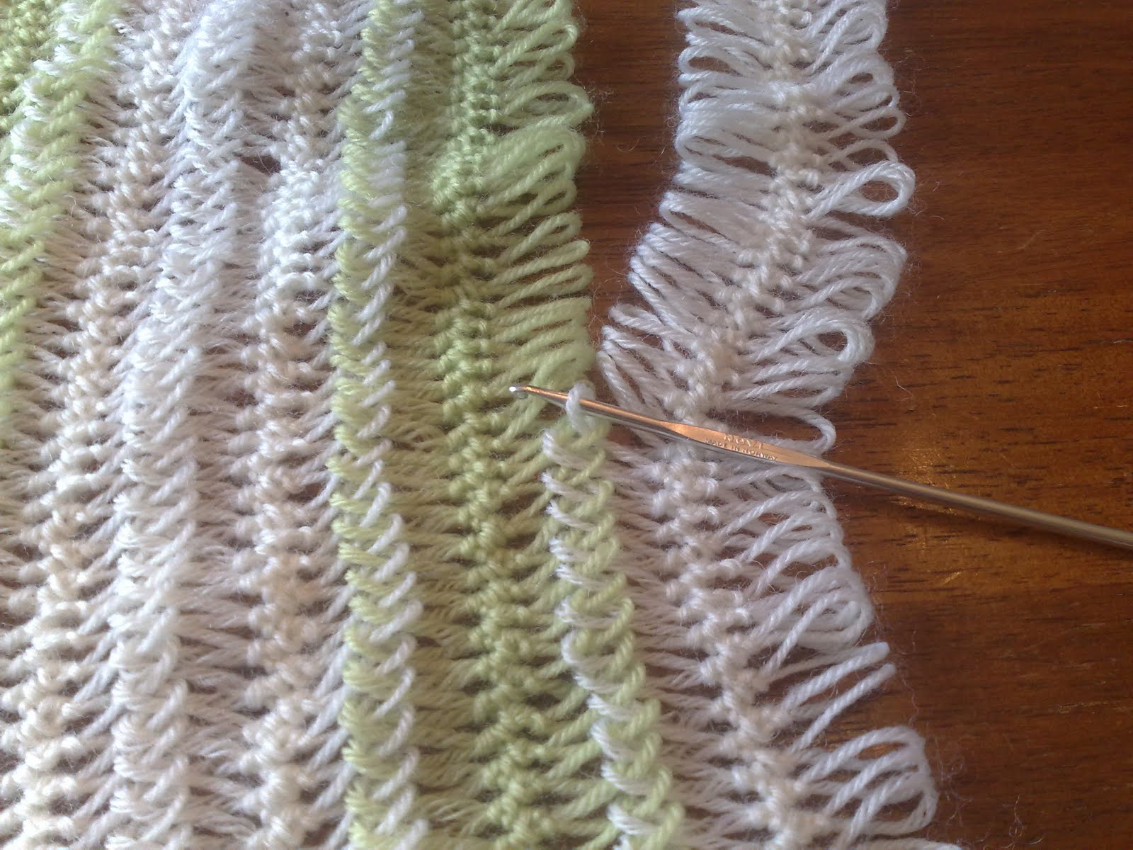 Kriblende Gleder: Gimping - sammenføying av remsene