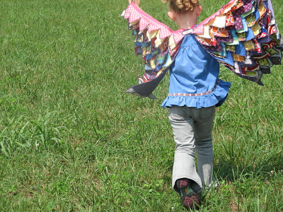 Victoria Velting: Gorgeous recycled bird wings and a giveaway!