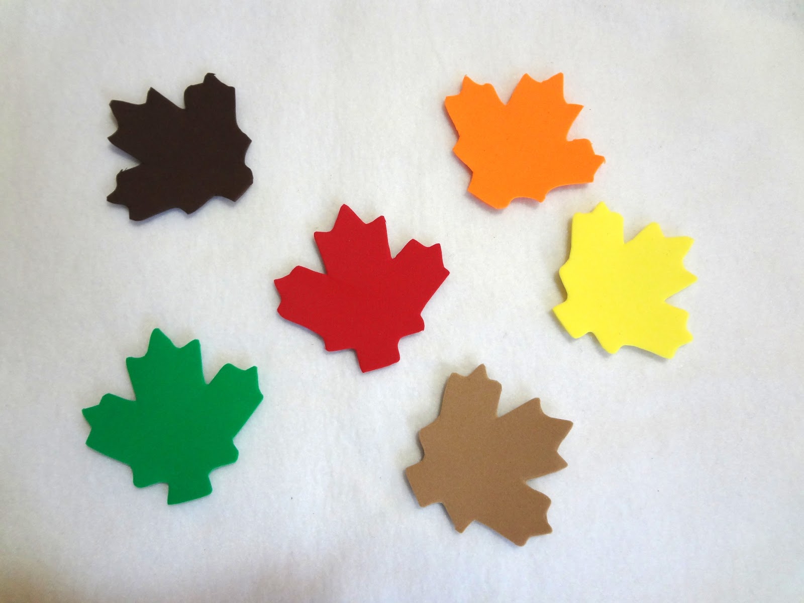 Little Family Fun: Fall Leaf Match