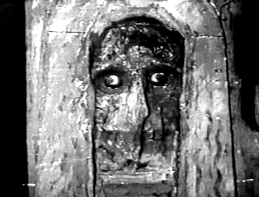 13: THE EYES OF THE MUMMY / The Eyes Are Alive!! - 1918