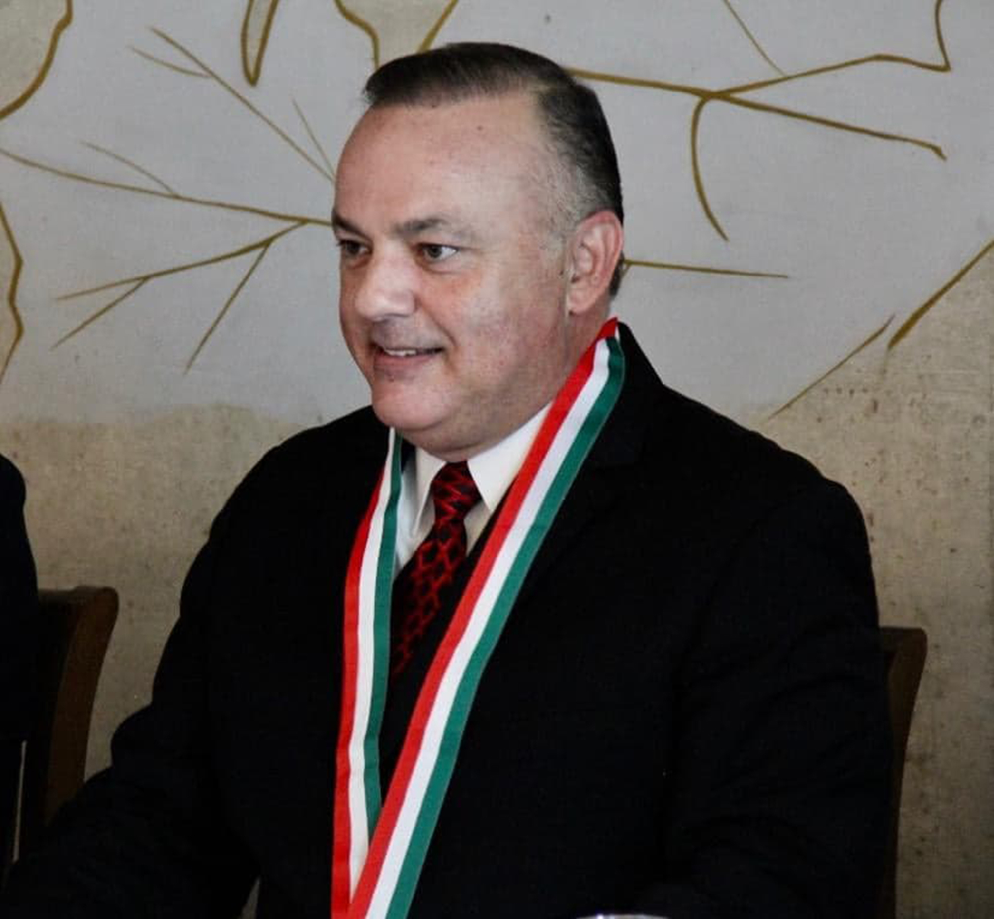 Reconocen a Miguel Ángel Badiola con el "Mérito Cívico Tijuanense"