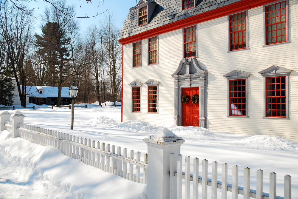Heroes, Heroines, and History: Christmas in Colonial America