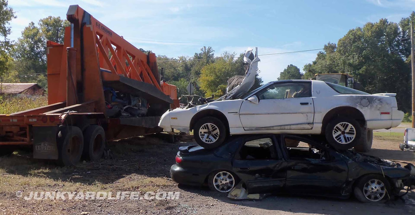 Junkyard Life: Classic Cars, Muscle Cars, Barn finds, Hot rods and part ...