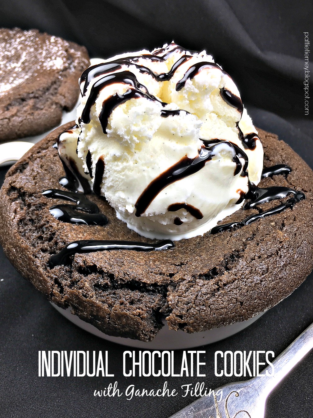Olla-Podrida: Individual Chocolate Cookies with Ganache Filling