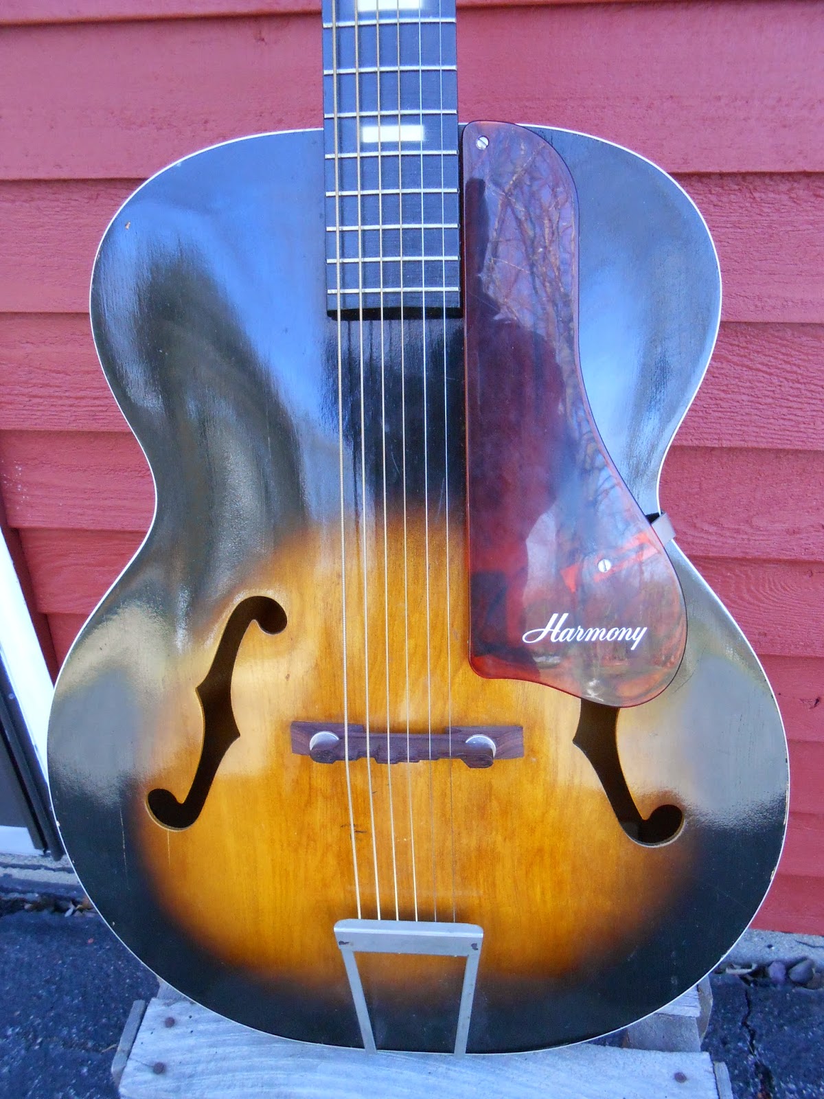 Your Grandpa's Guitar: 1960's Harmony Master Acoustic Archtop Guitar