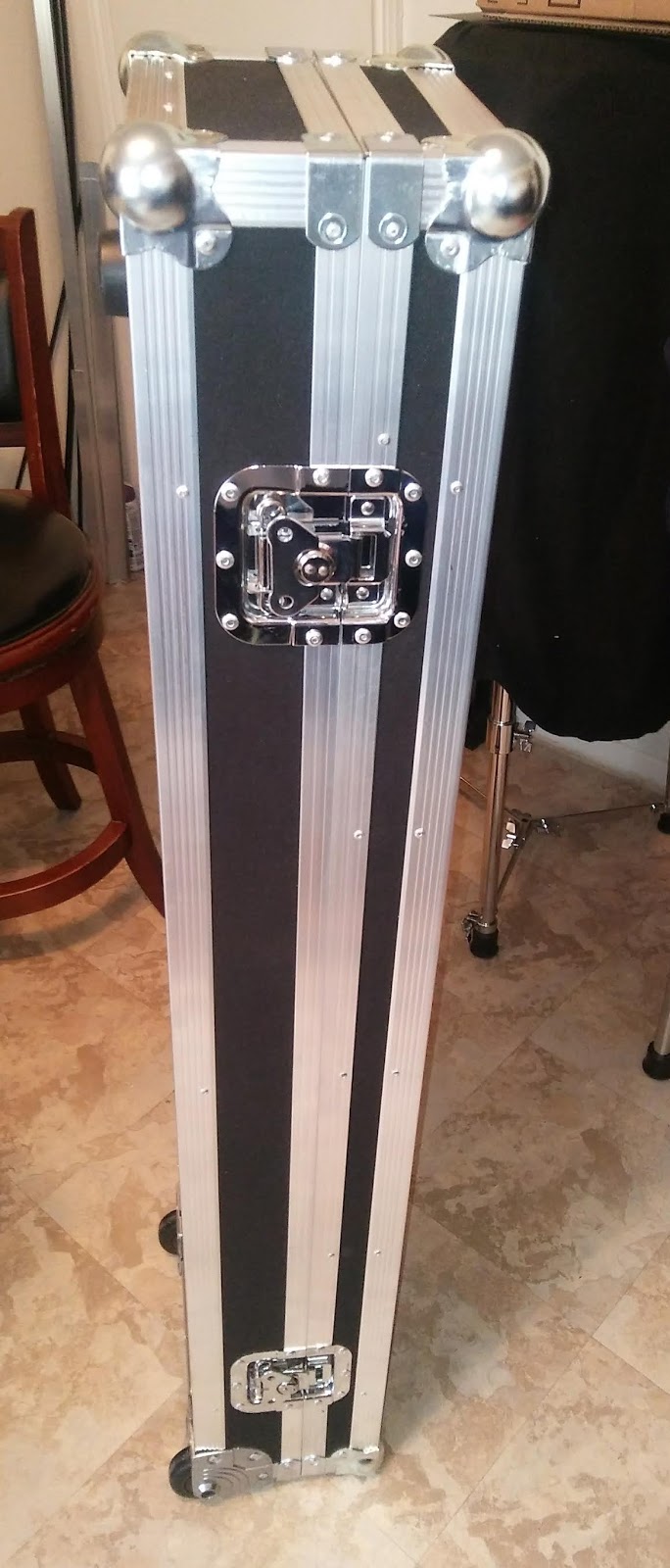 Case Customized with wheels for SENDEL BABY BASS