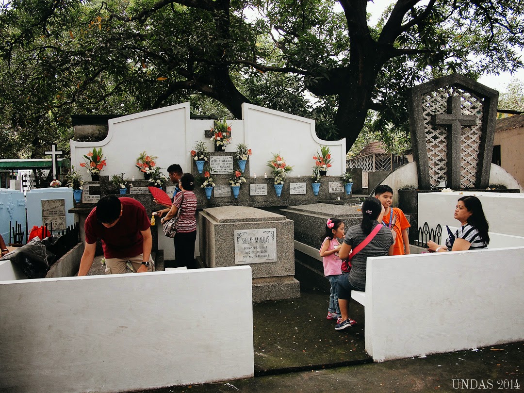 Photo Essay: Undas/Todos los Santos 2014