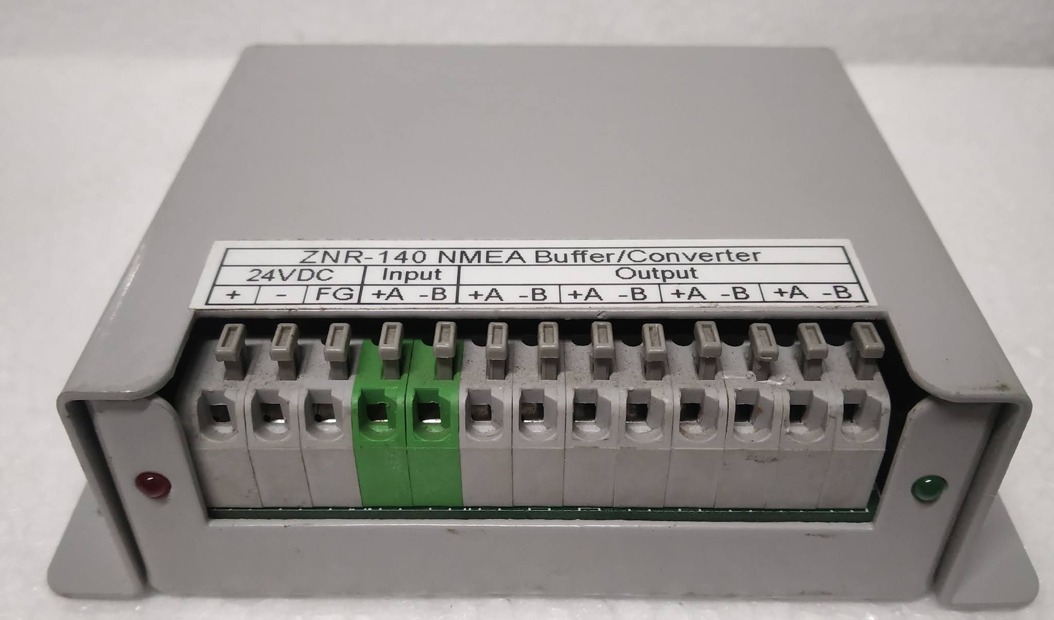 Zinnos ZNR-140 4ch NMEA 0183 Buffer / Converter - 24VDC