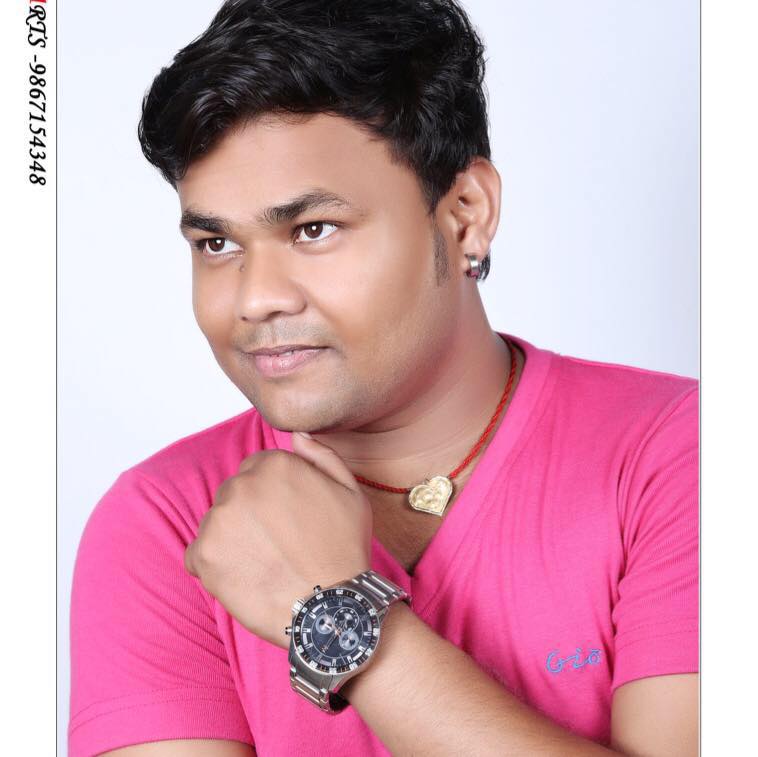 Deepak Dildar Wiki Biography, Age, Height, Movies, Photos and other ...