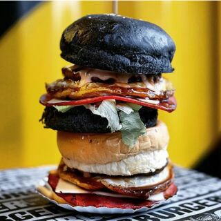 Cara Membuat Burger Hitam - Trend Kuliner Indonesia