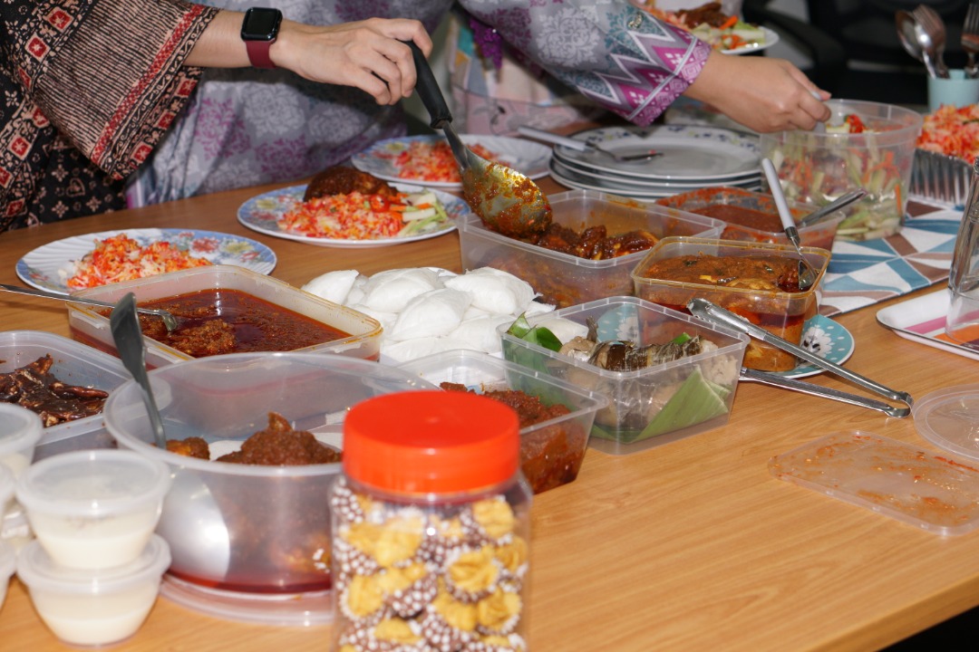 Farhana Jafri: Jamuan Raya Ram Reza & Muhammad 2020