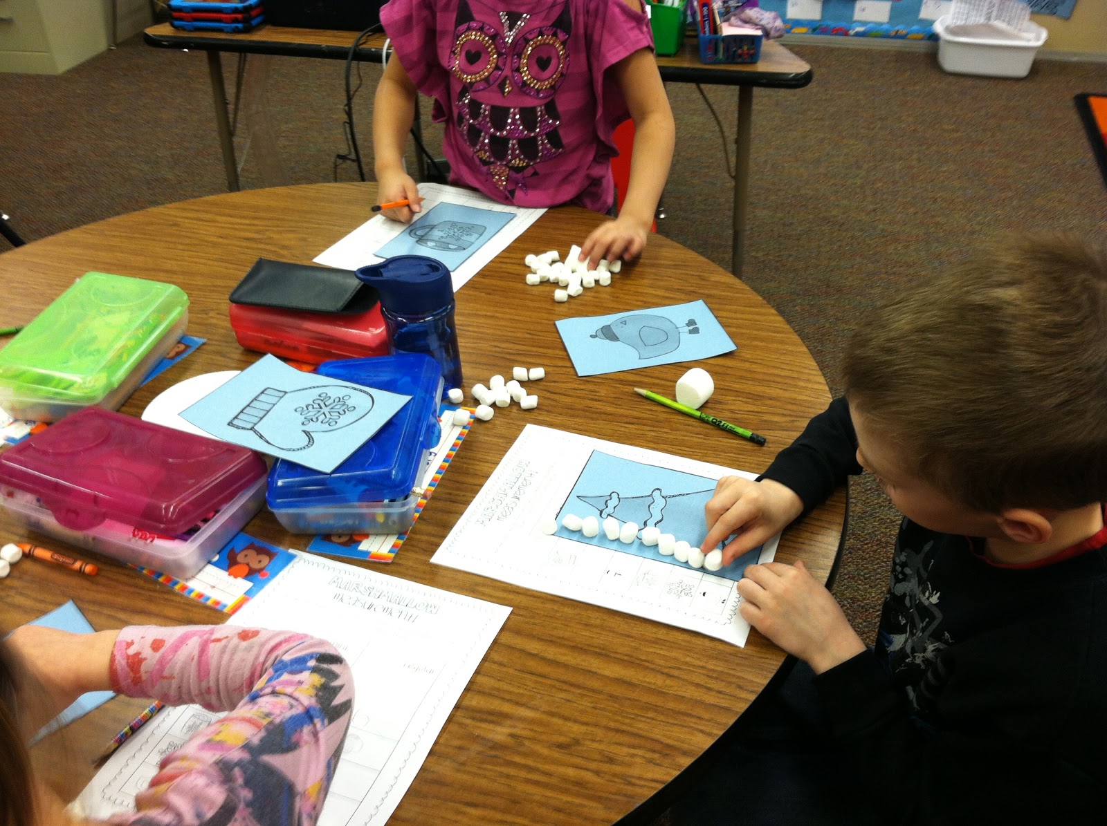 Happy Teaching & Happy Tech-ing!: Marshmallow Measuring