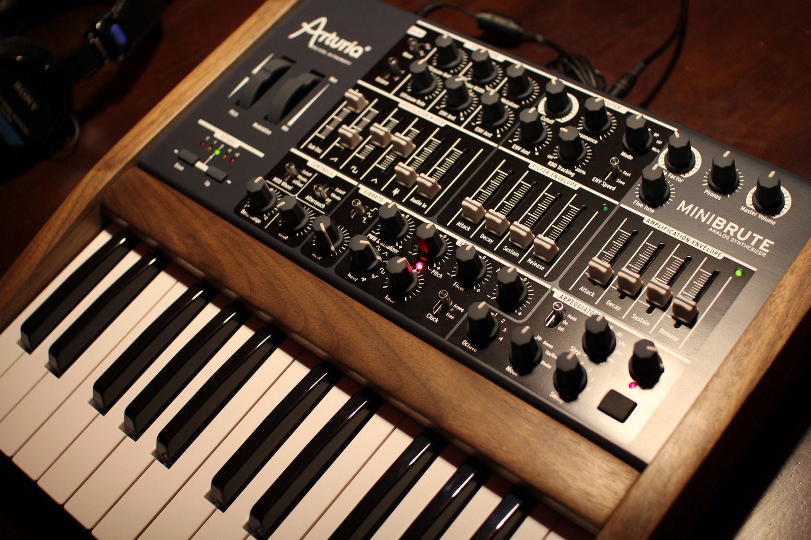 MATRIXSYNTH: Custom Arturia MiniBrute Analog Synthesizer w/ Walnut Wood ...