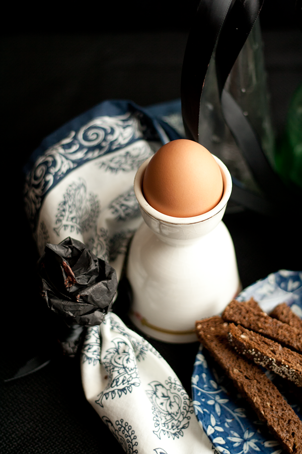 TASTY TRIX: Breakfast with the Murder Demon: the Last Meal of H.H ...